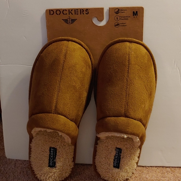 Dockers | Shoes | Dockers Mens Med 8 To 9 Tanbeige Dockers Slippers ...